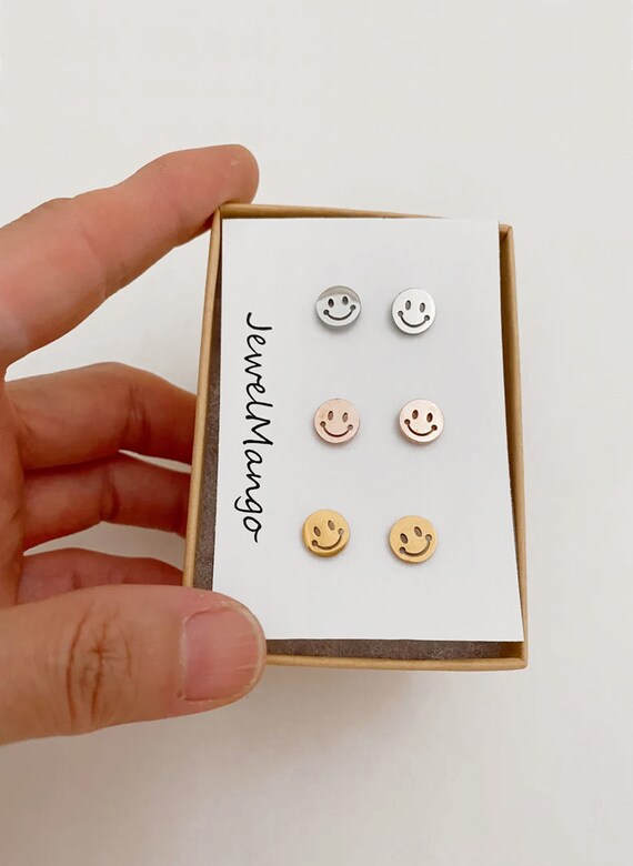 Smiley Face Earrings / Smile / Happy Face / Smile Emoticon - Etsy