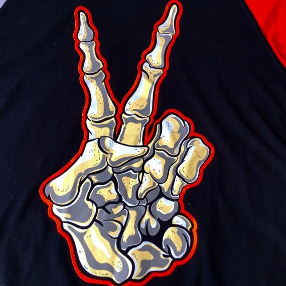 Preloved Halloween Peace Sign Skeleton Bones Long Sle… - Gem