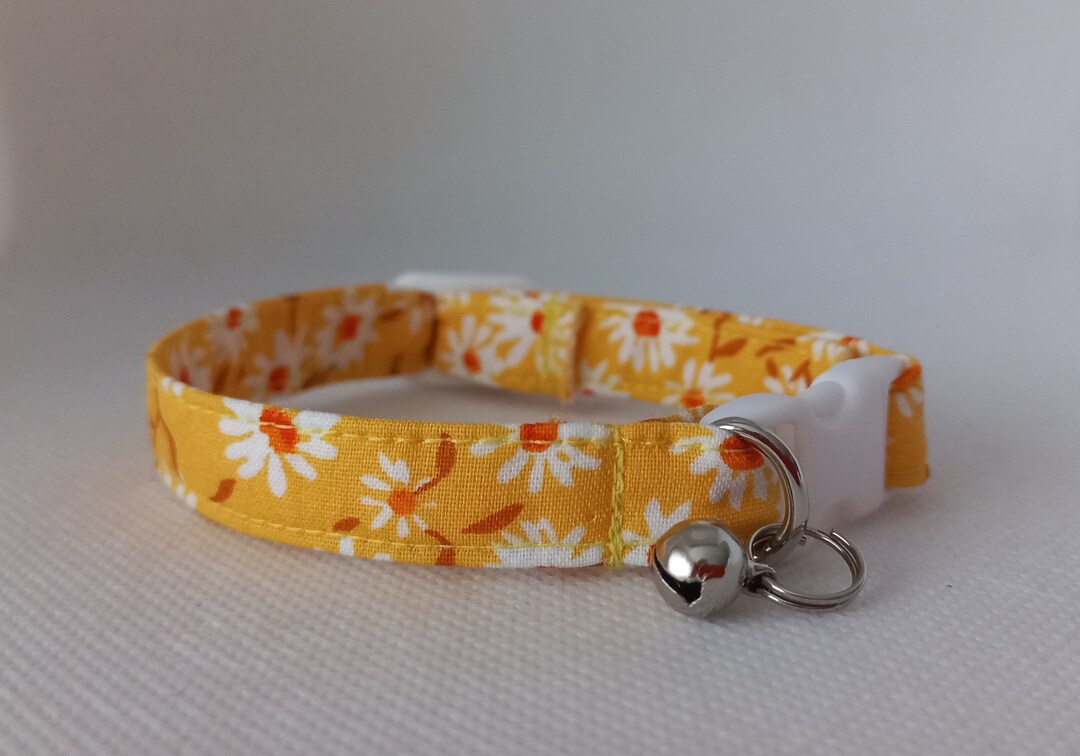 Cat Collar ''daisies, Yellow'' Floral Cat Collar/ Breakaway Bell/ Daisy ...