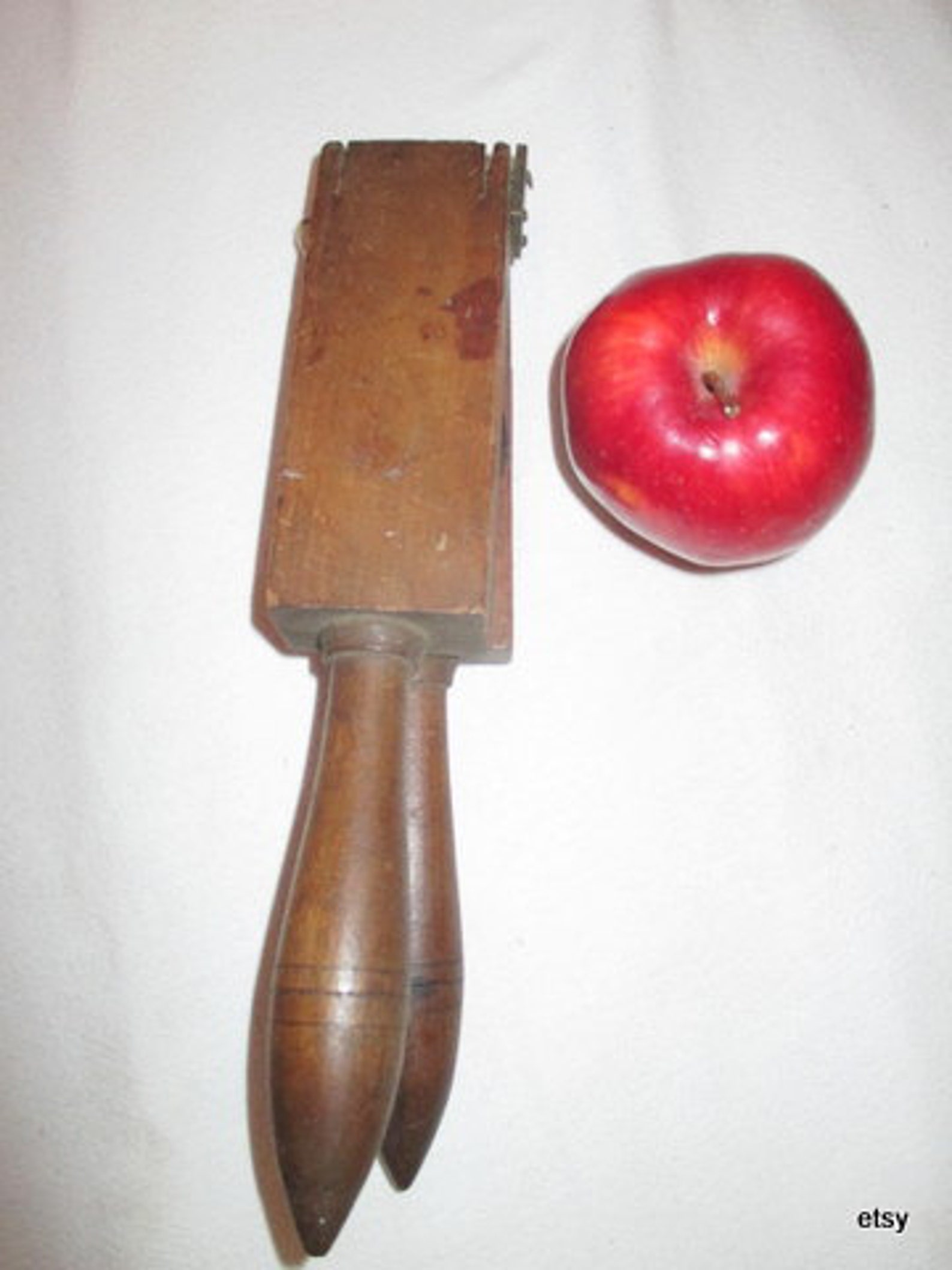 Lemon, Lemon Squeezer, Antique, Wooden Tool, 10 3/4 Has a Small Very ...