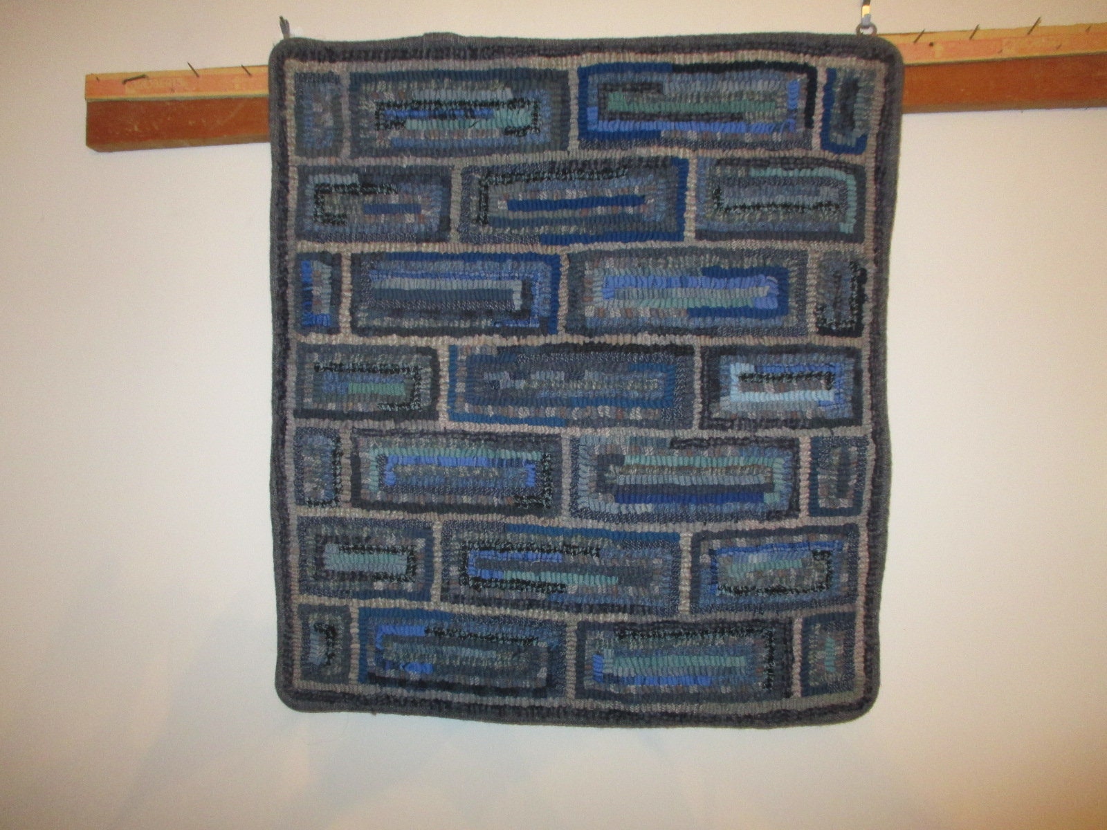 Hooked Mat computer Chair Pad Wool on a Linen Foundation - Etsy