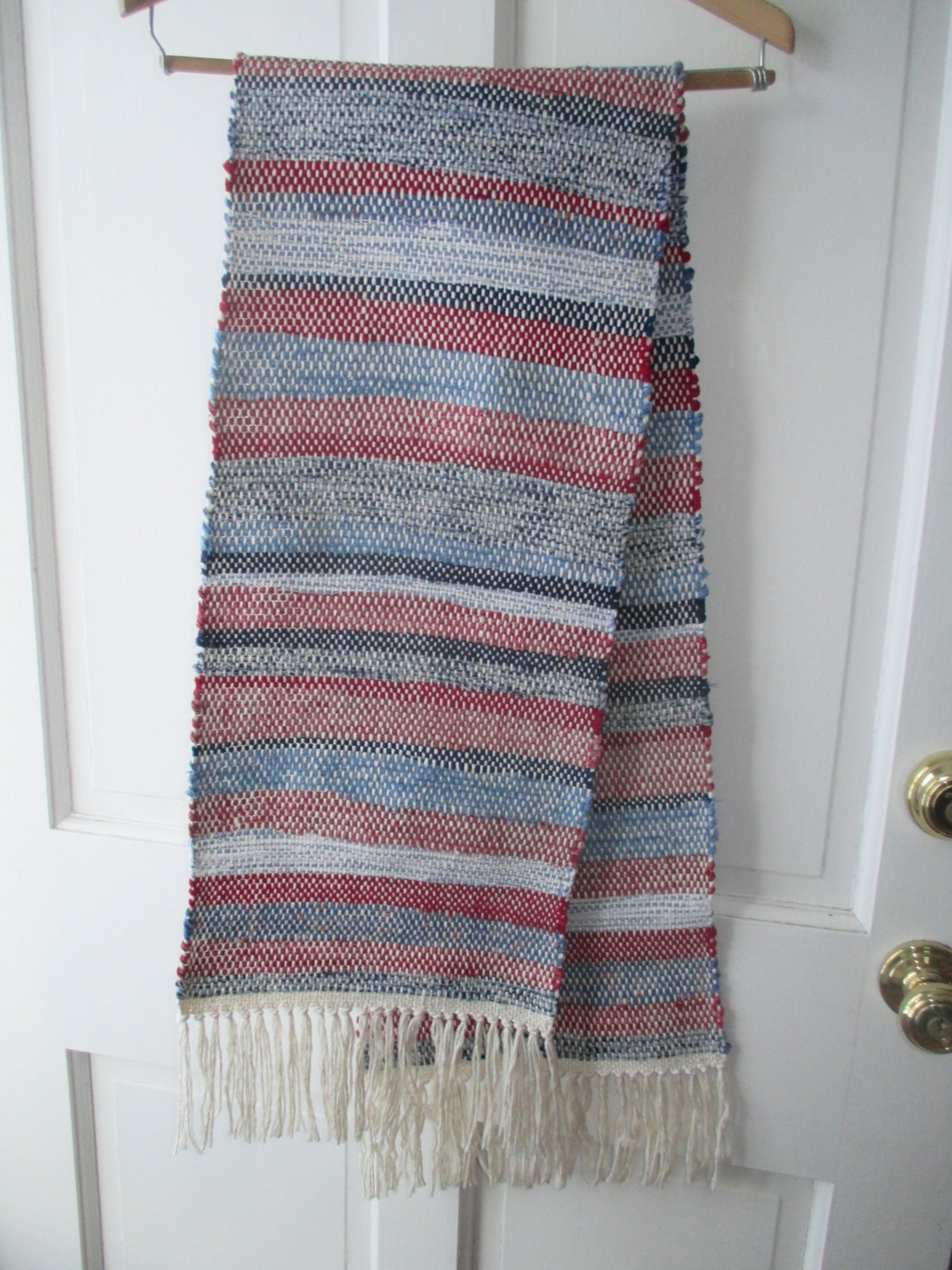 Ragtable Runner, Red, White and Blue... Elegant Rag Table Rug, Total ...