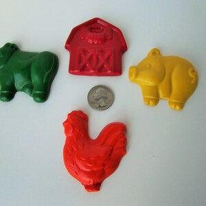Farm Crayons, Recycled Crayons, Barn Yard Friends, Farm Party Favor - Etsy