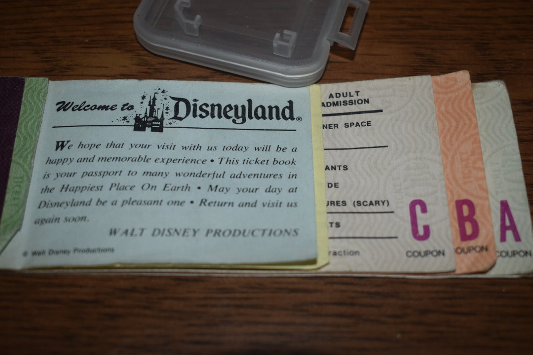 SUMMER 13 ADVENTURES at Disneyland 1970s Ticket Book a 1, B1 & C2 ...