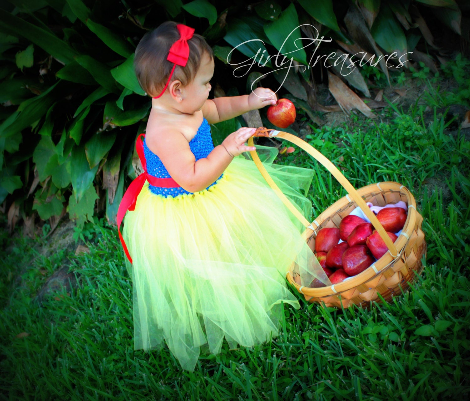 Snow White Red Bow Headband. Red Satin Baby Headband. Newborn Headband ...