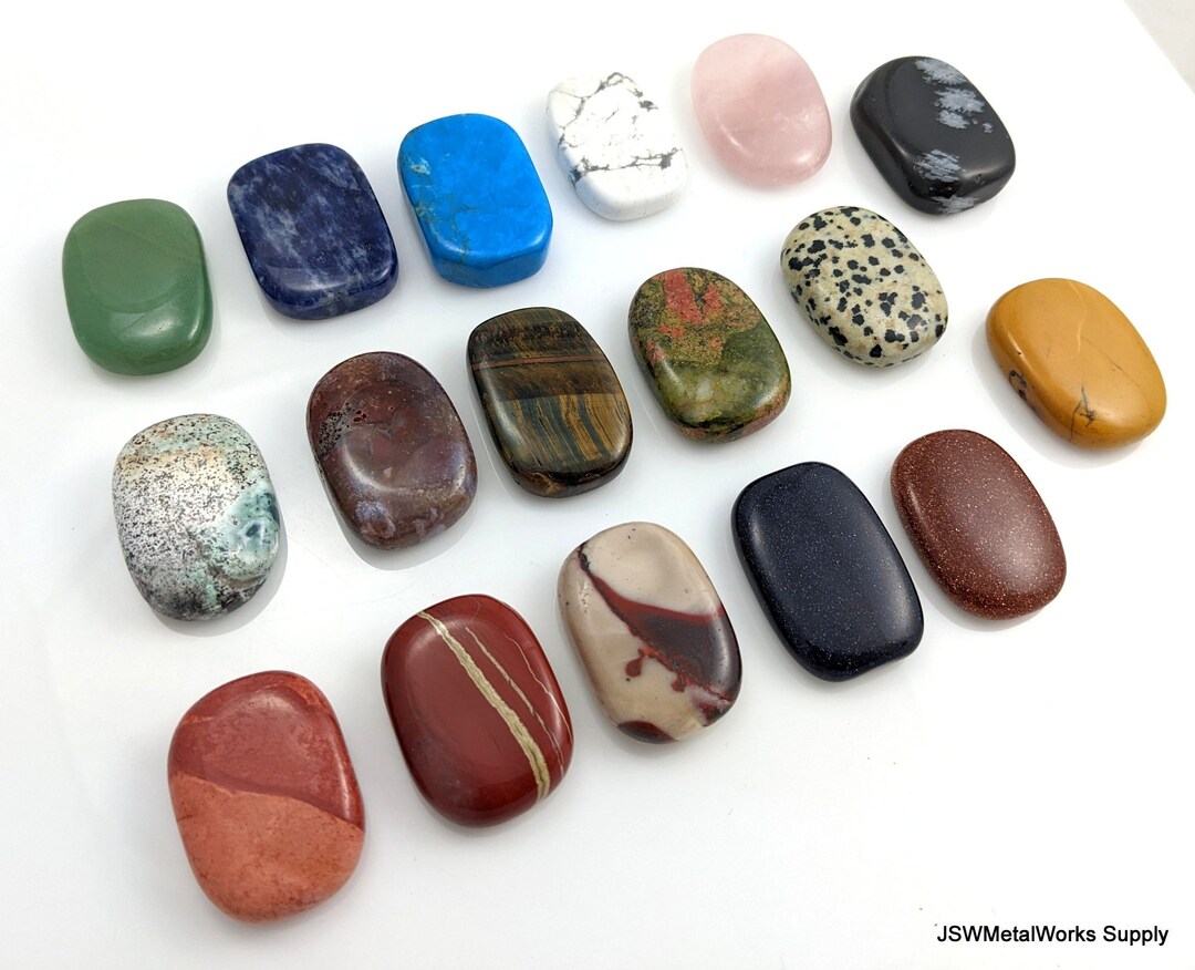 Natural Gemstone Worry Stone, Hand Carved Anxiety Crystal Palm Stone ...