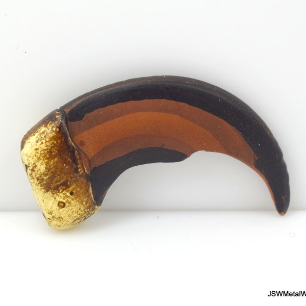 Bear Claw Bead - Etsy