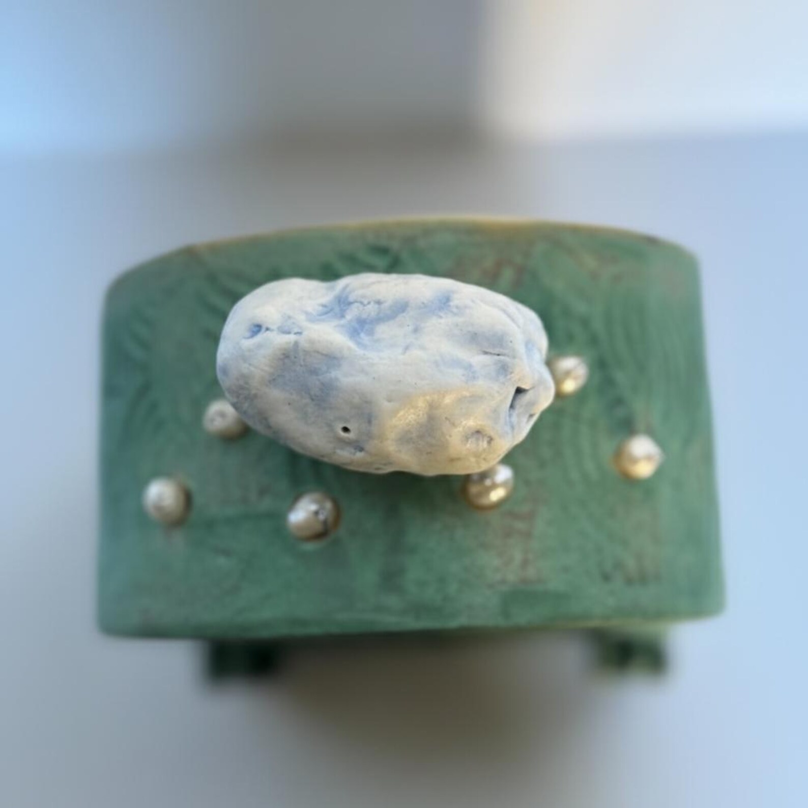 Handmade Ceramic Nicho With Pearl Rain| "summit Pearl" Mixed Media ...
