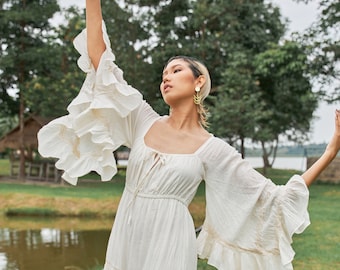 NEW---NO.321 Women's Butterfly Sleeve Square Neck Tiered NEW---NO.321 Women's Butterfly Sleeve Square Neck Tiered