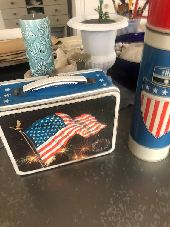 Patriotic Lunch Box And Thermos *Flag Lunchbox - Gem