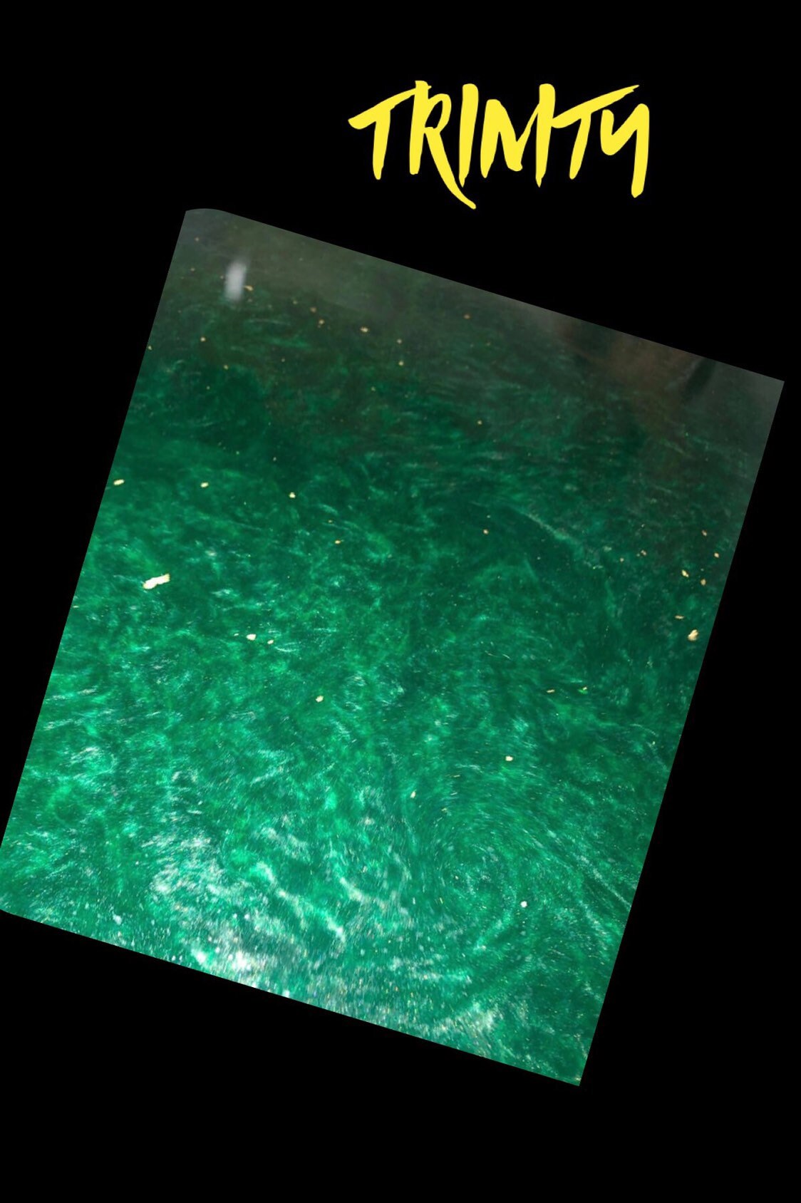 TRINITY Spring Emerald Green and Gold Leaf Hexbomb - Etsy