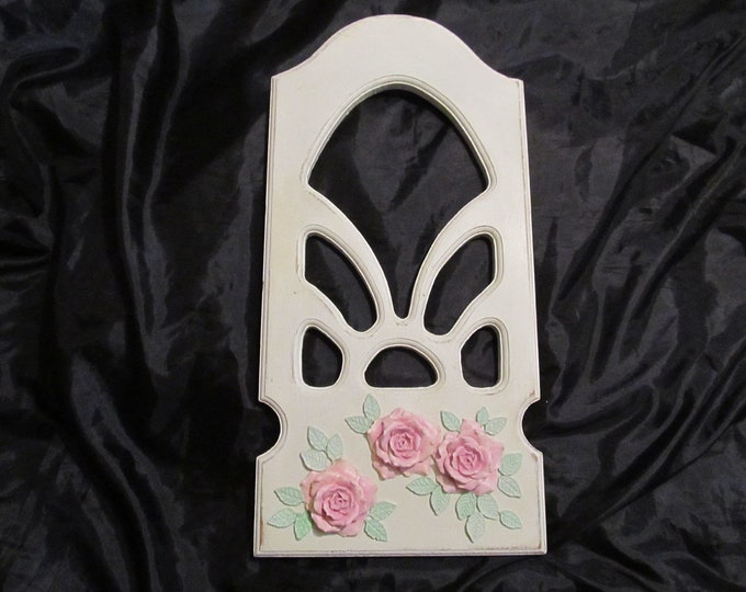 White WALL DECOR, Added Pink Roses, Wood, Distressed, Shabby Chic ...
