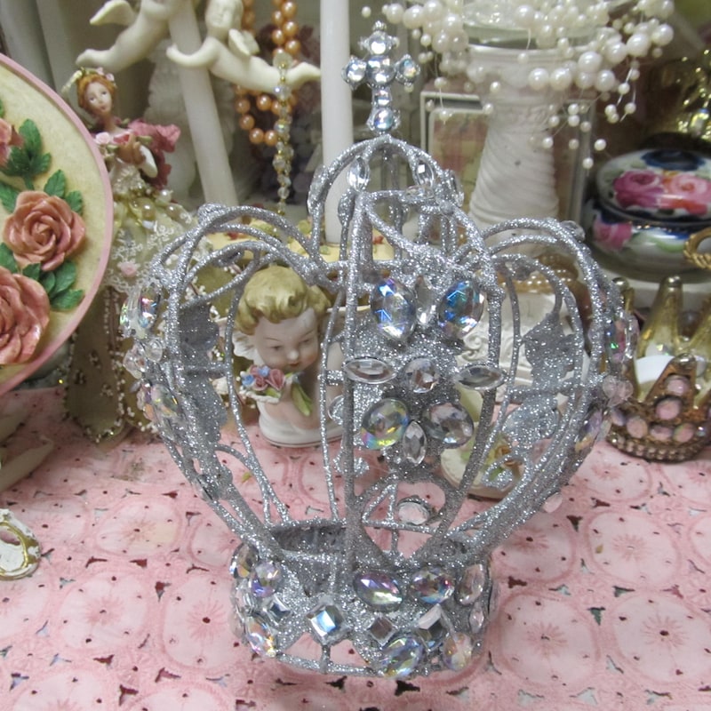 Crown Centerpieces - Etsy