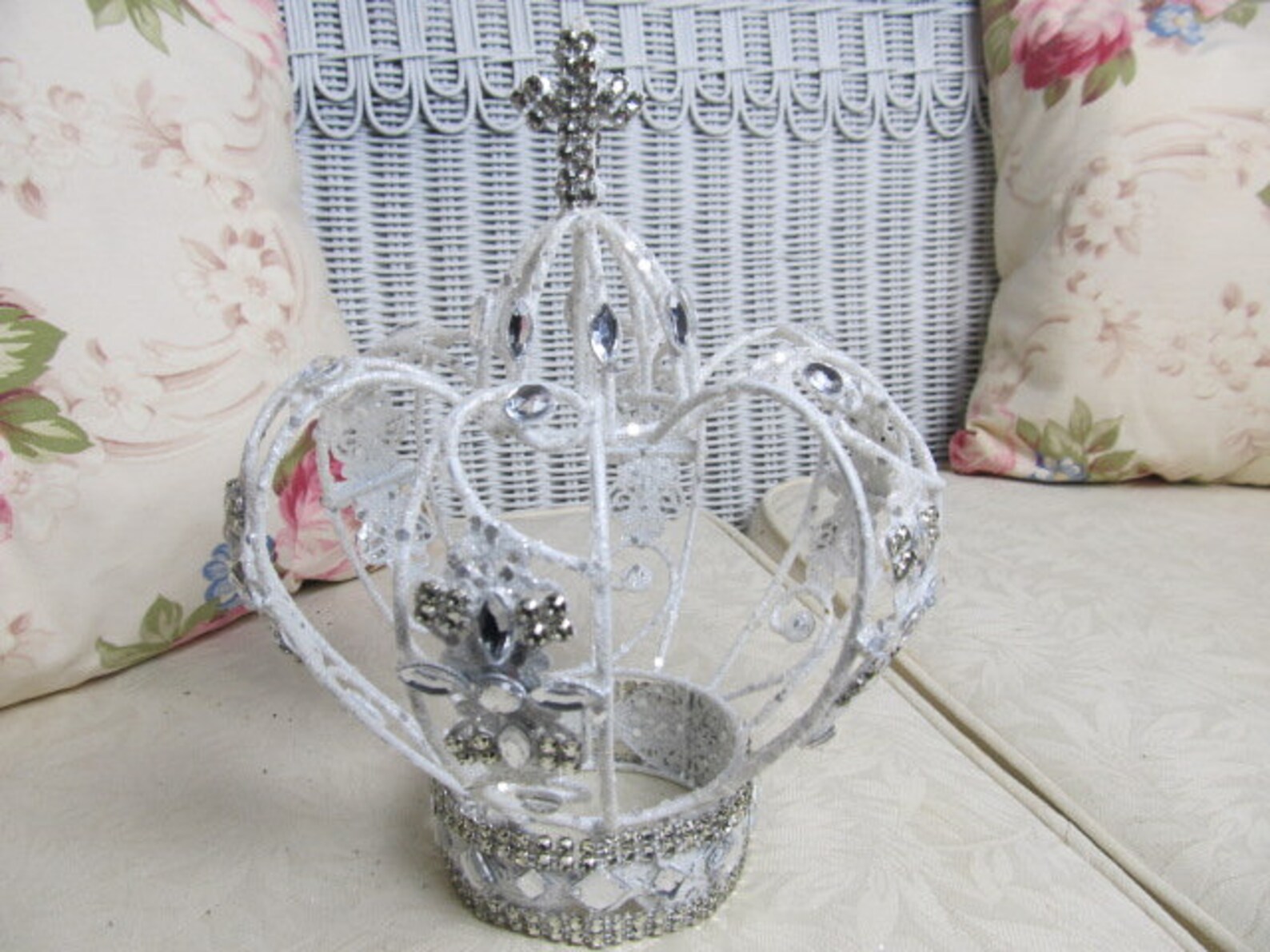 White Glittered and Rhinestoned CHRISTMAS CROWN Tree Topper | Etsy