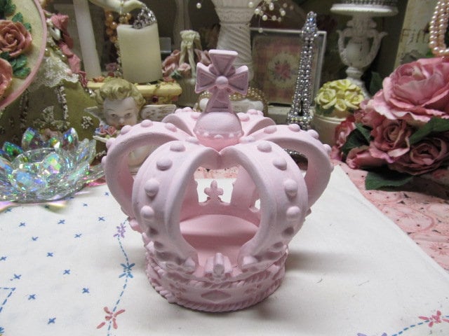 Pink Chalk Paint on Crown Decor, Resin, Standing Crown, Crown ...