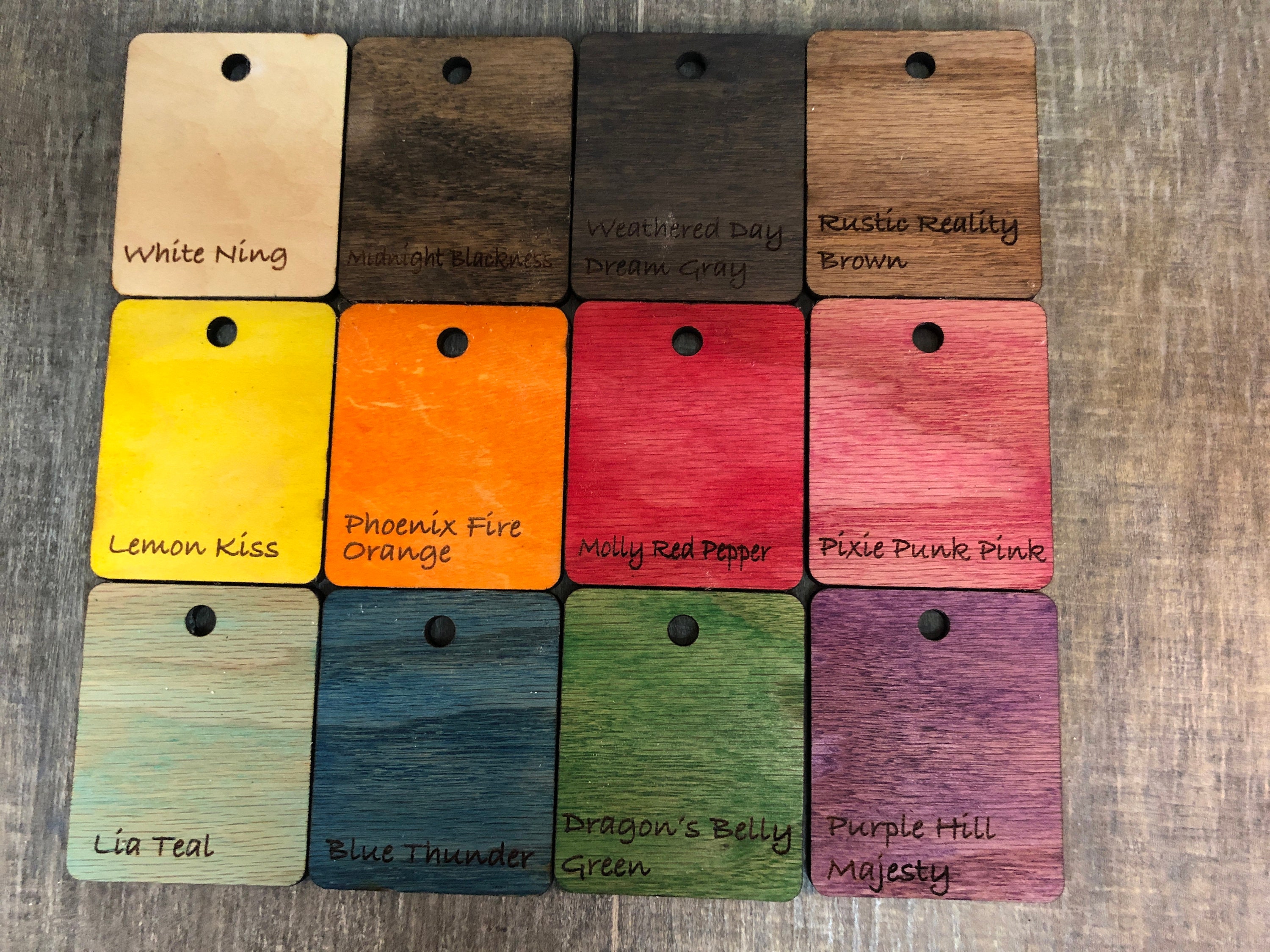 3 1/4 Tin Display / Balm Tin Display | Etsy