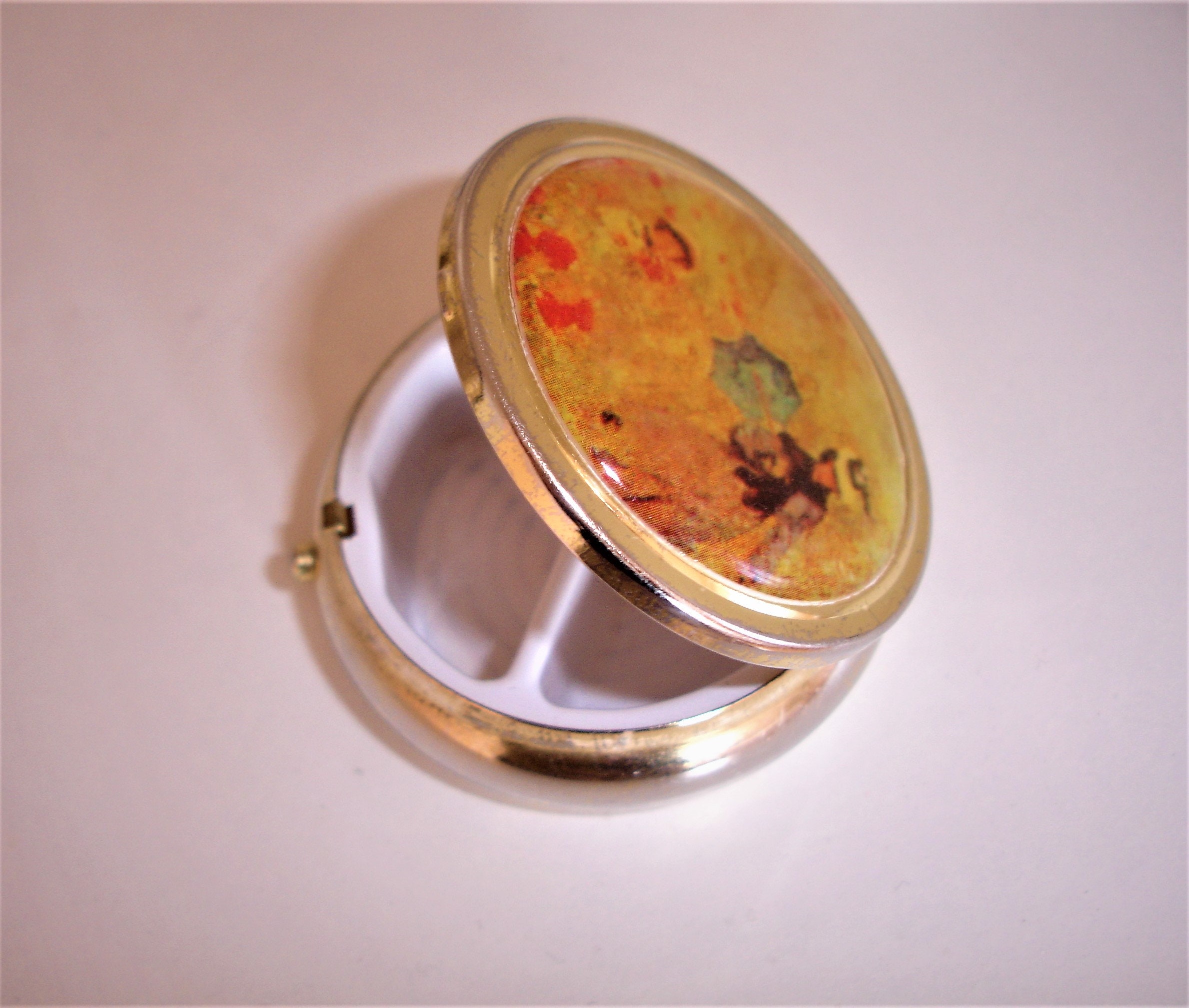 Pill Box Round Pill Box Gift for Mom Gift for Her Gift for - Etsy