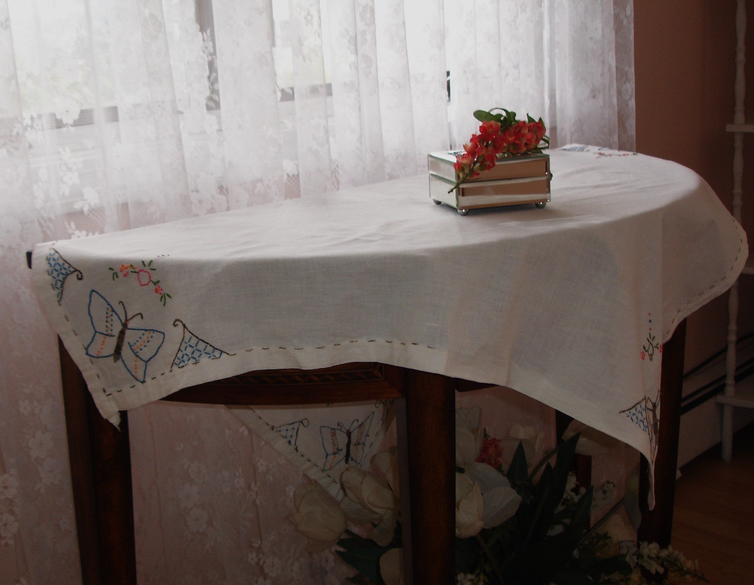 Table Topper Tablecover Handmade Hand Embroidered | Etsy