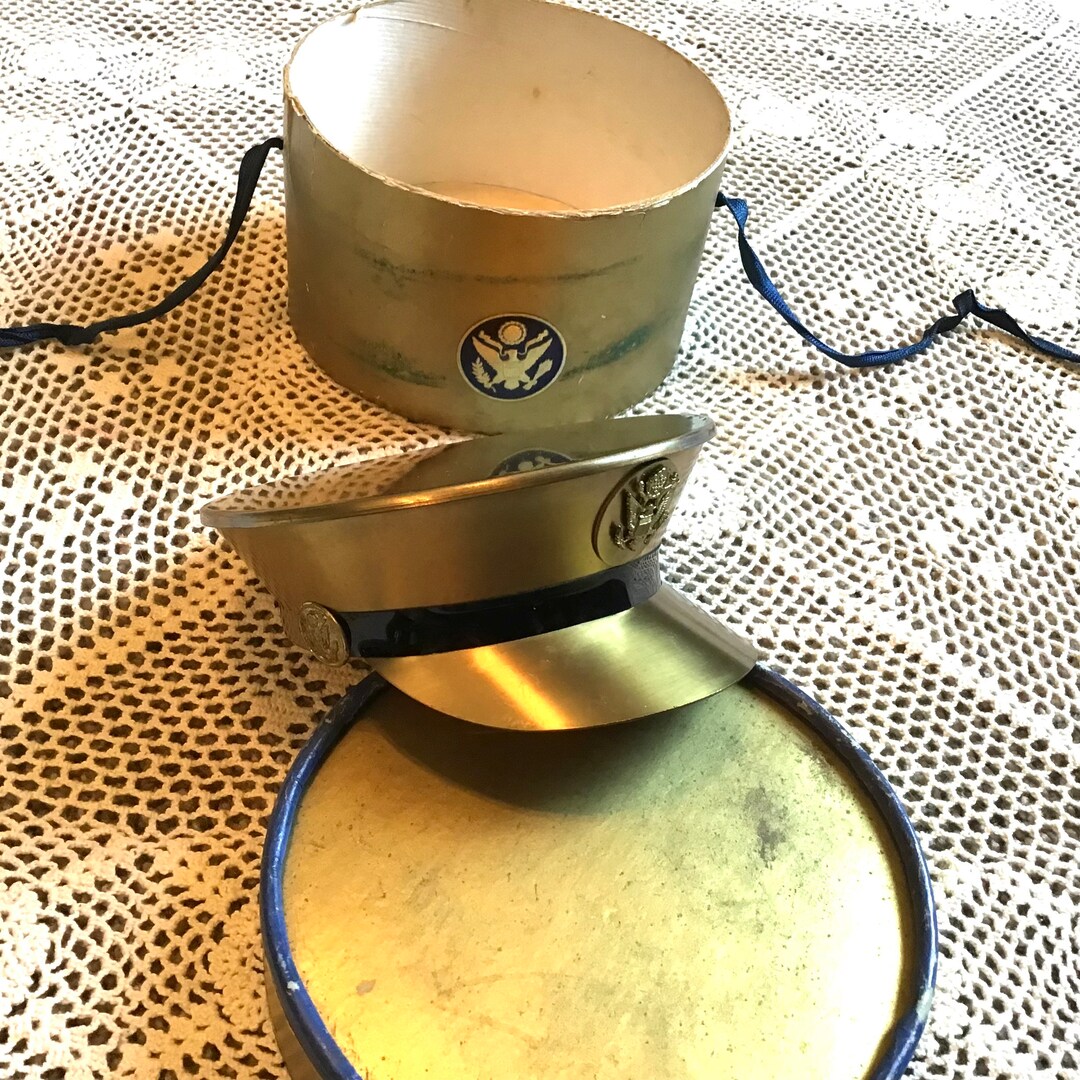 Vintage WWII Army Nurse’s Dresser COMPACT Cap Hat Mirror Powder Puff ...