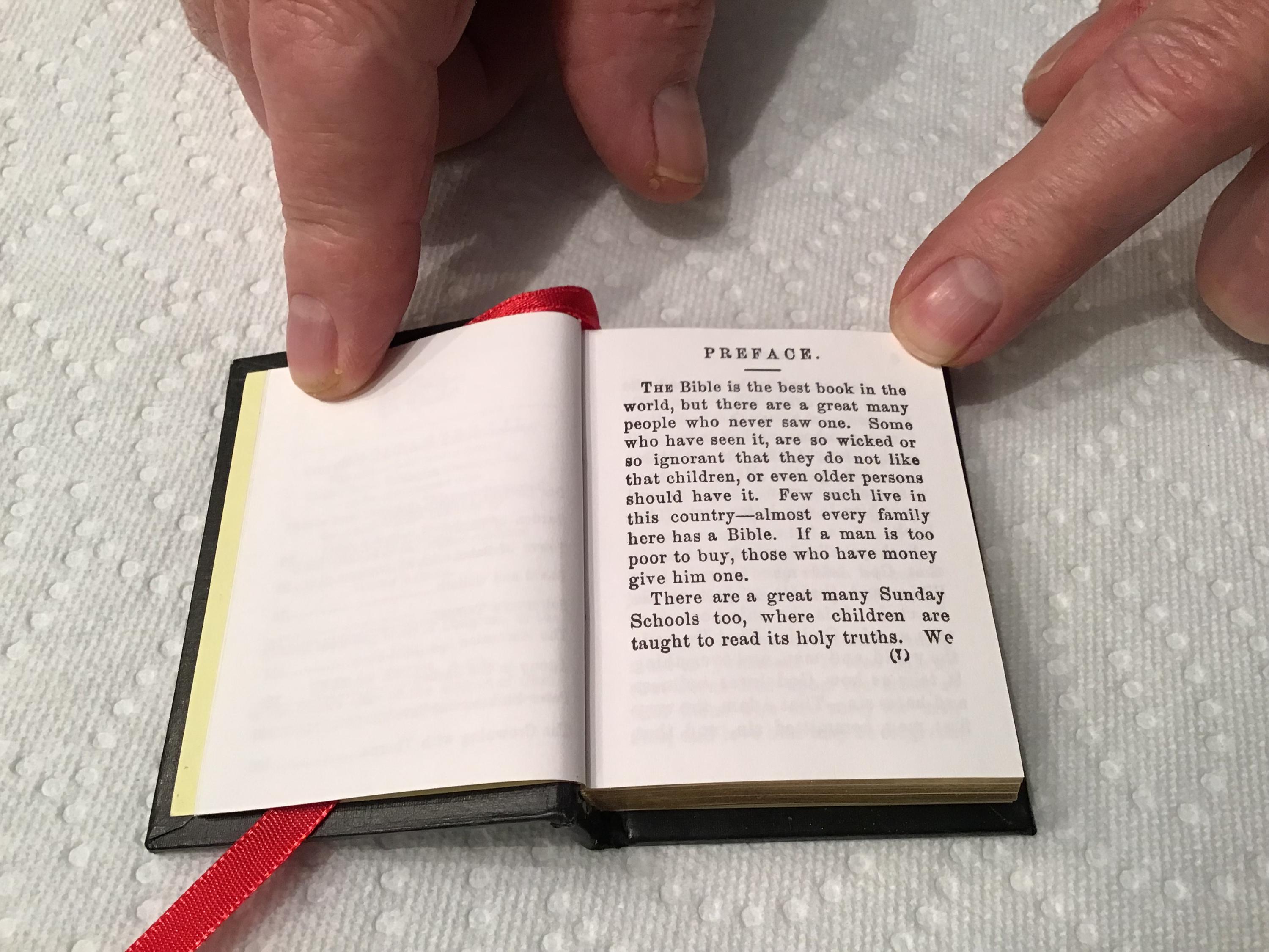 Vintage Miniature Golden Keepsake BIBLE ~ Heirloom Quality ~ Hard to ...
