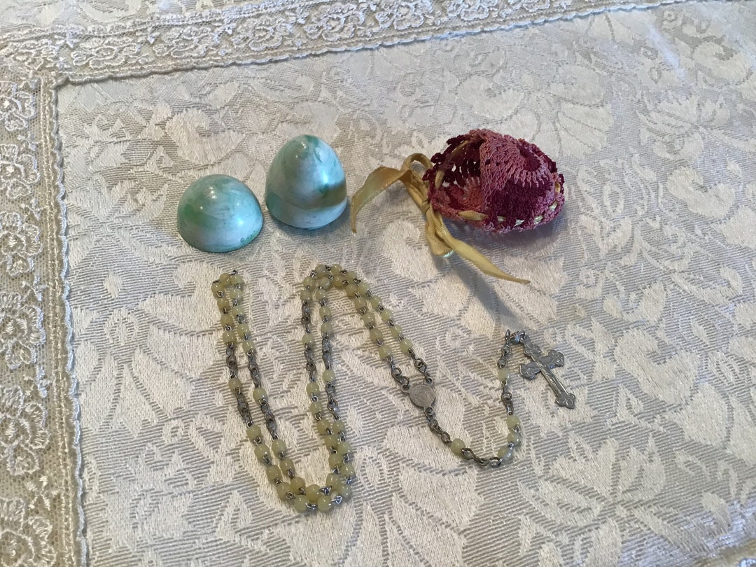 Antique Tiny Miniature Rosary W/ Miniature Egg Case Casket Crocheted ...