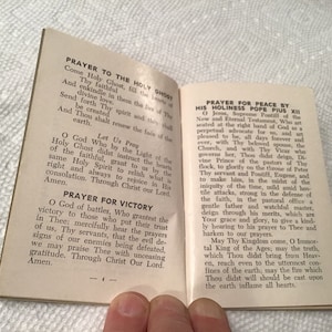 The National Catholic Community Prayer Book Prayerbook Servicemen and ...
