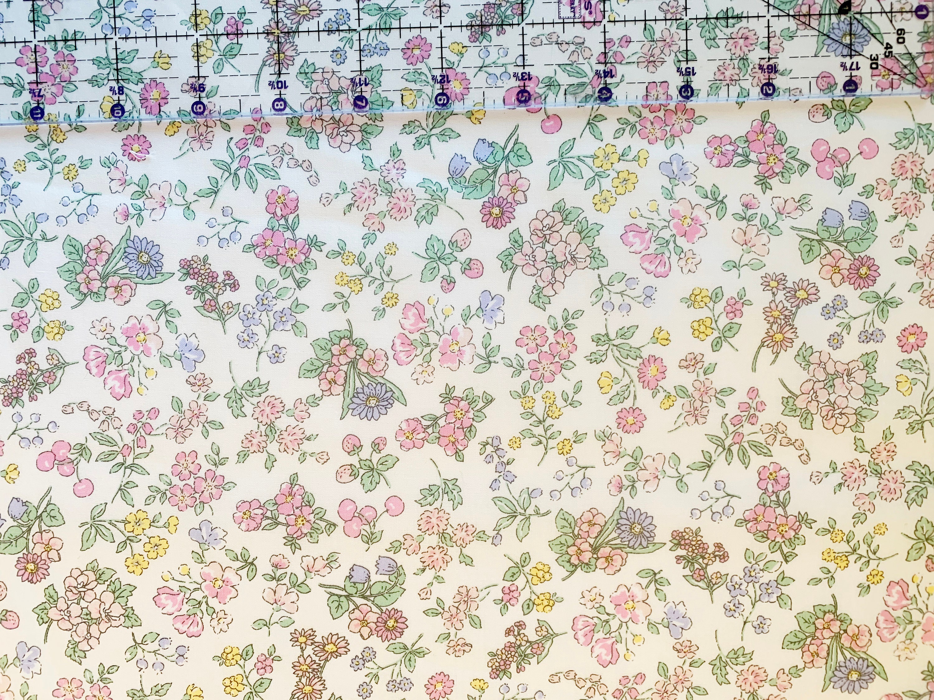 Vintage style colorful multi floral fabric by Lecien fabrics | Etsy