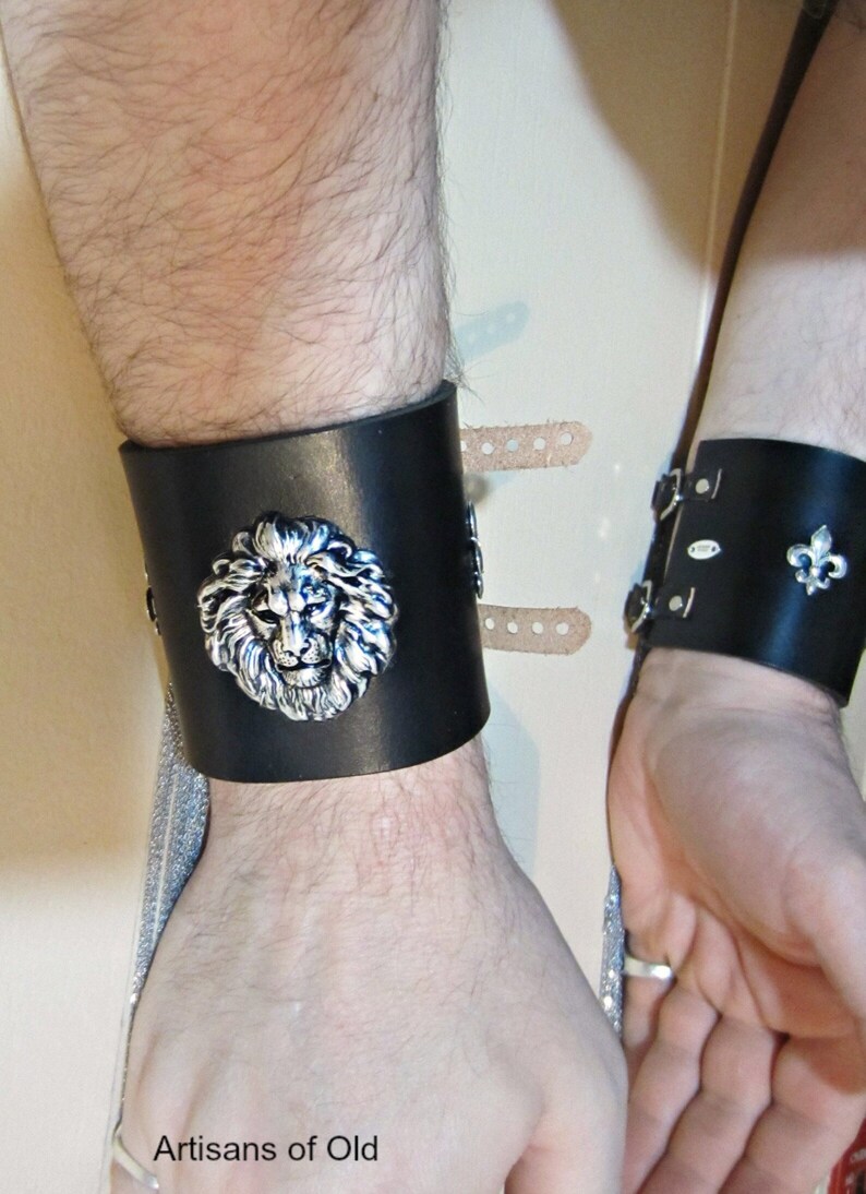 Silver Lion Livery Chain Brown or Black Leather and Chain - Etsy