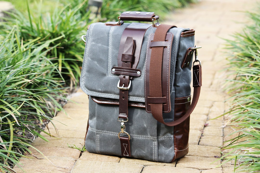 Vertical Laptop Messenger Bag - Leather Handle and Shoulder Pad ...