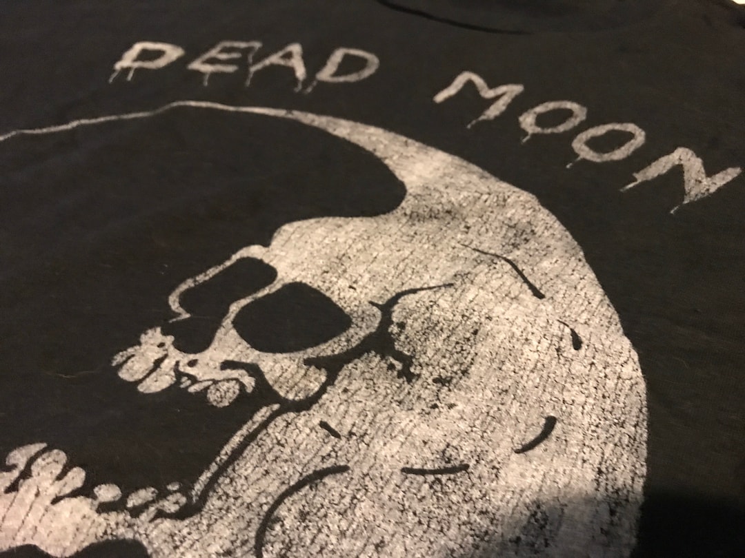 Dead Moon Vintage Garage Punk Tshirt - Etsy