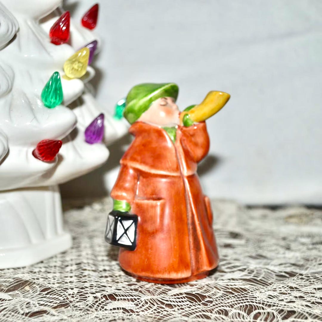 Goebel Town Crier Horn Blower Vintage Figurine - Etsy