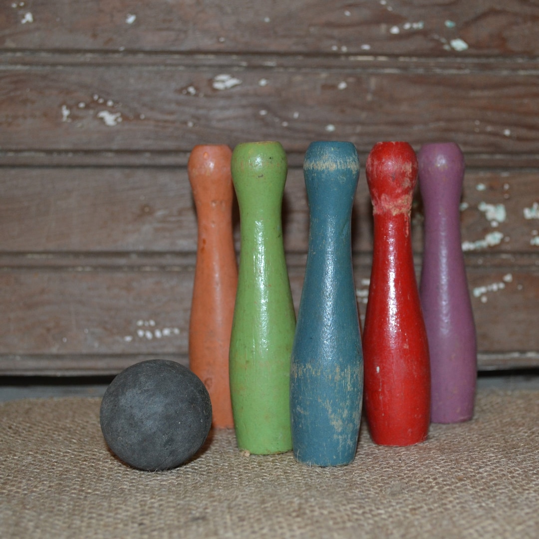 Miniature Wooden Bowing Game ~ Farmhouse Decor ~ Bowling Pin - Etsy