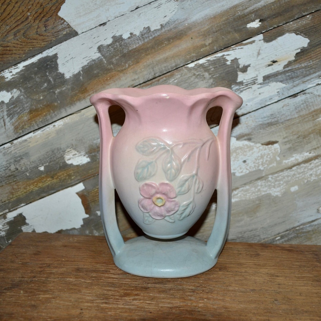 Hull Wild Flower Vase Blue Pink Pottery Vase - Etsy