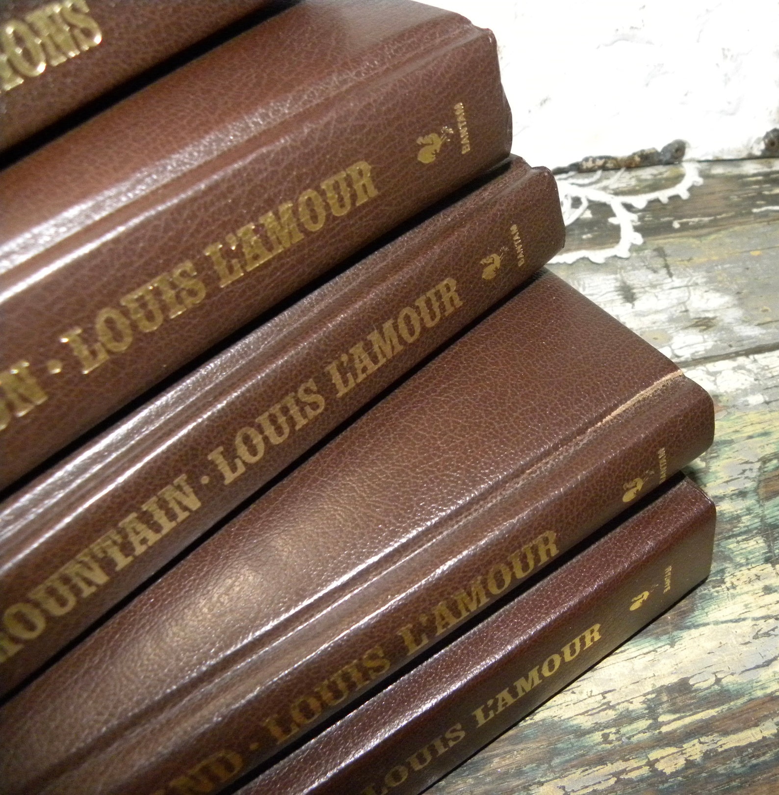 Louis Lamour Western Hardback Book Your CHOICE of Title - Etsy