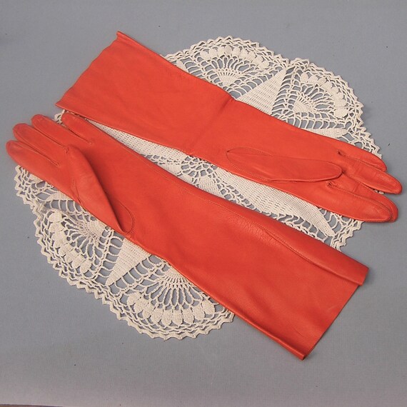 Vintage Orange Leather Gloves . Caresskin by Superb - Gem