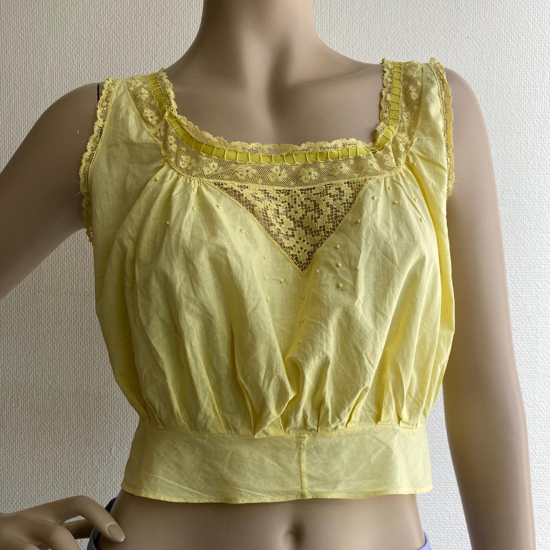 Gele Antieke Dunne Katoenen Korsethoes Met Mooie Details Tailleomvang ...