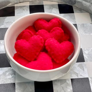 Red Hearts Table Scatter / Felt Confetti - Etsy