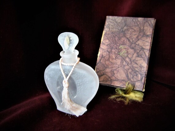 Antique Bacorn / Truflor Lilas Lore Perfume Bottle Co… - Gem