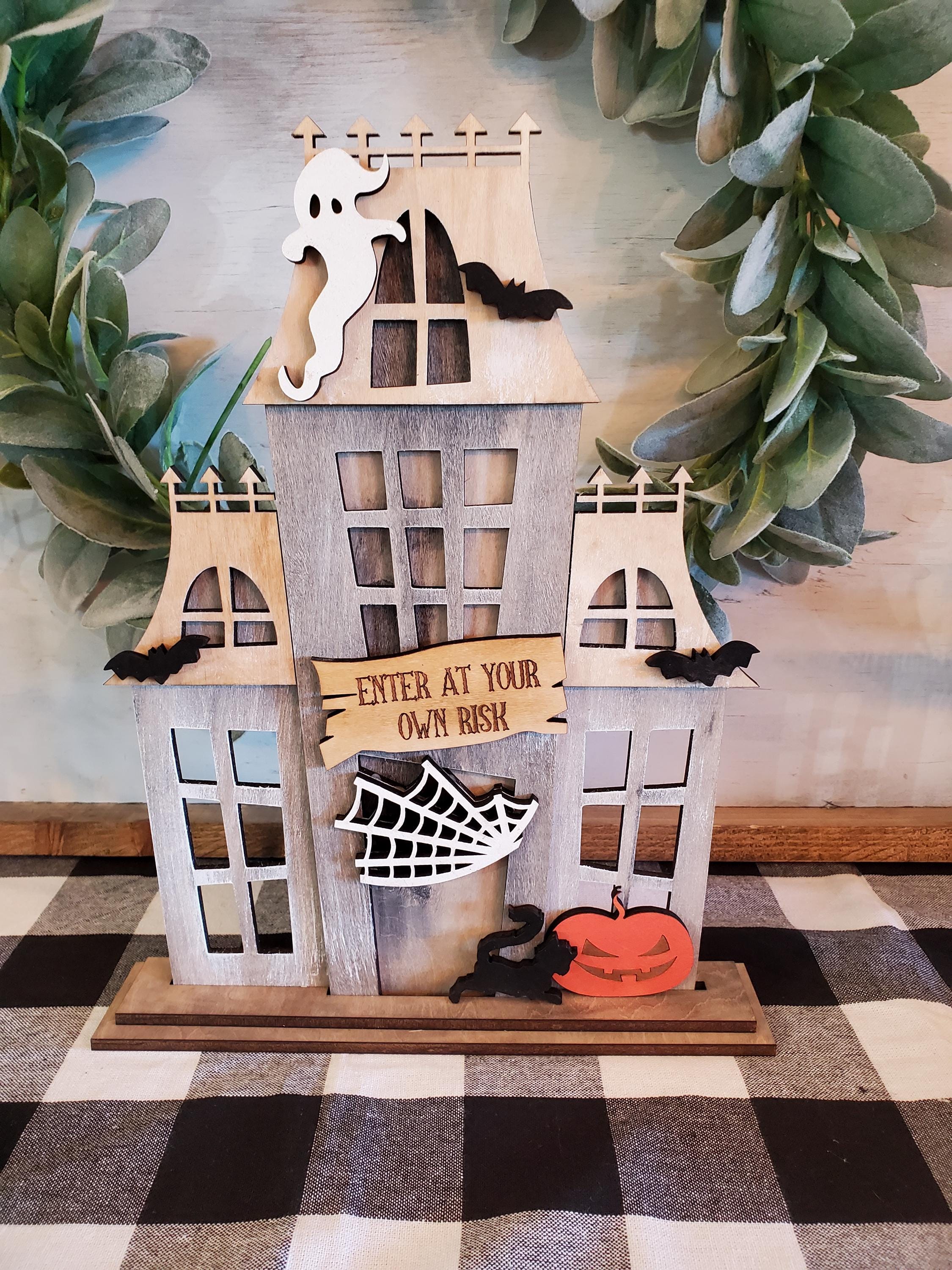 Standing Haunted Halloween House, Halloween Table Decor, Halloween ...