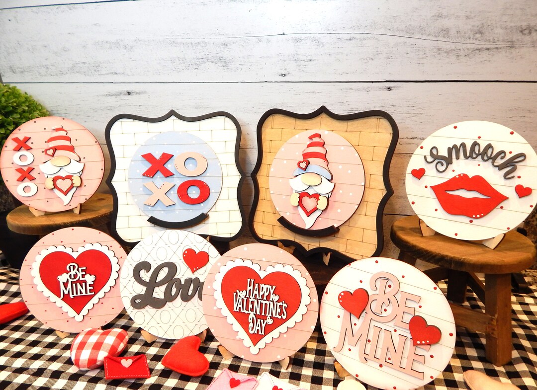 Valentine Interchangeable Decor Signs, XOXO Sign, Valentine Gnome Decor ...