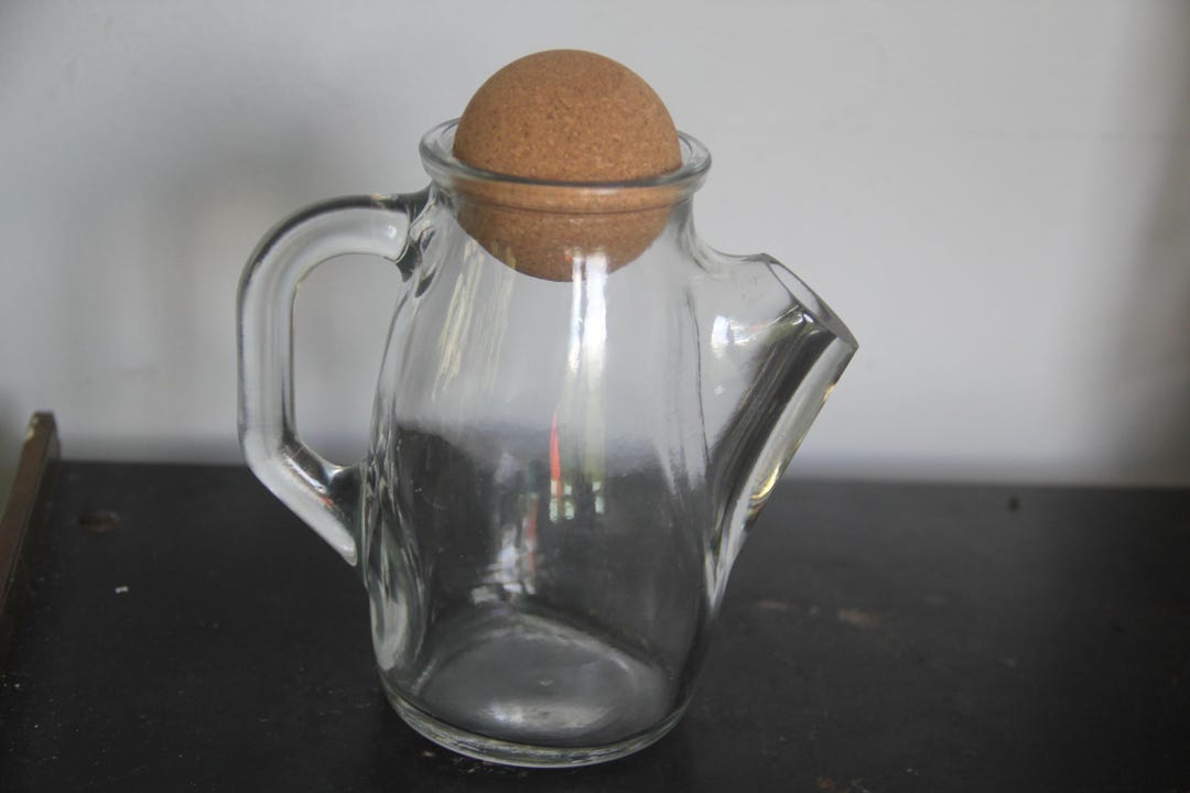 Heavy Glass Peanut Jar / Vintage Walnut Pot /nut Dispenser/ German Nut ...