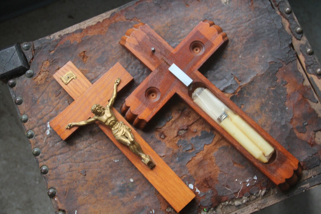 Vintage Sick Call Box, SEALED CONTENTS, Crucifix Kit, Vintage Last ...