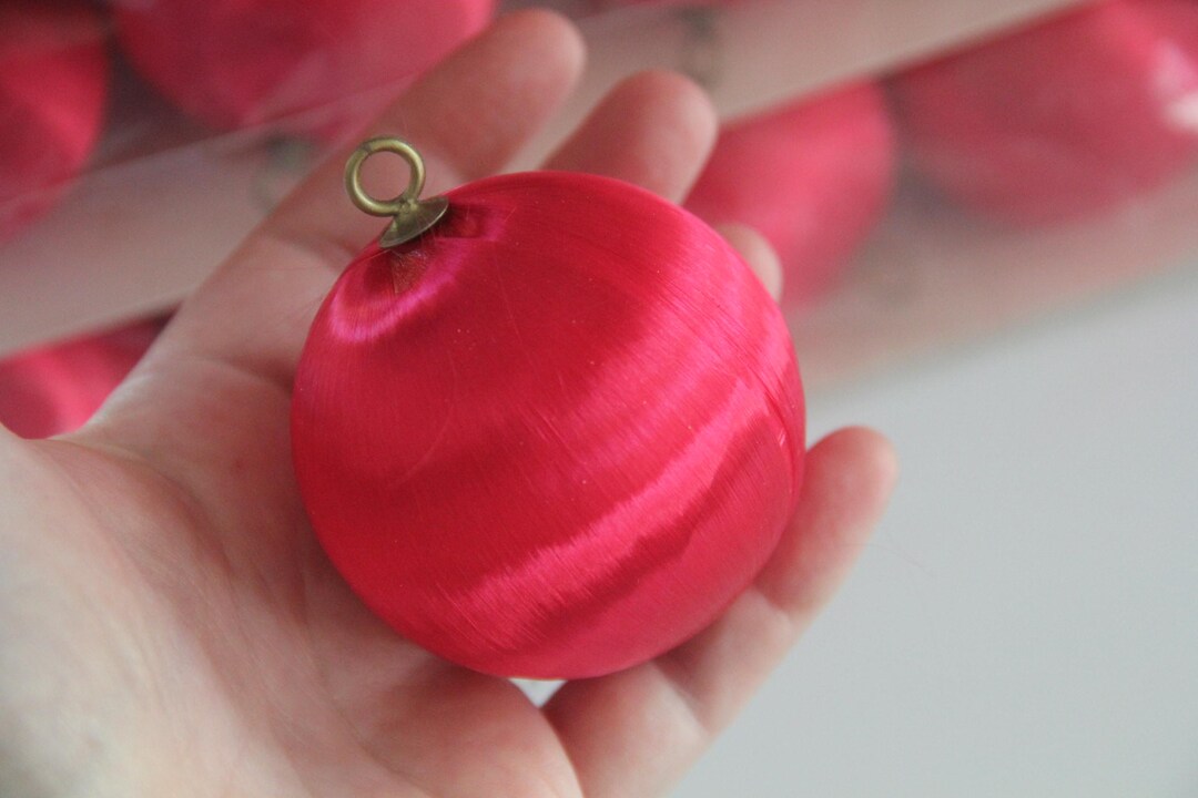 15 or 18 Vintage Pyramid Unbreakable Ornaments IOP, Made in USA ...