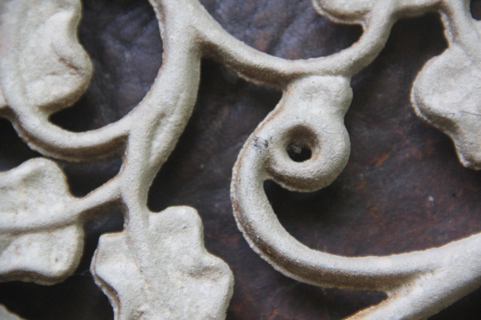 Antique Wrought Iron Corbels Winding Ivy Adorned Vintage Cast - Etsy