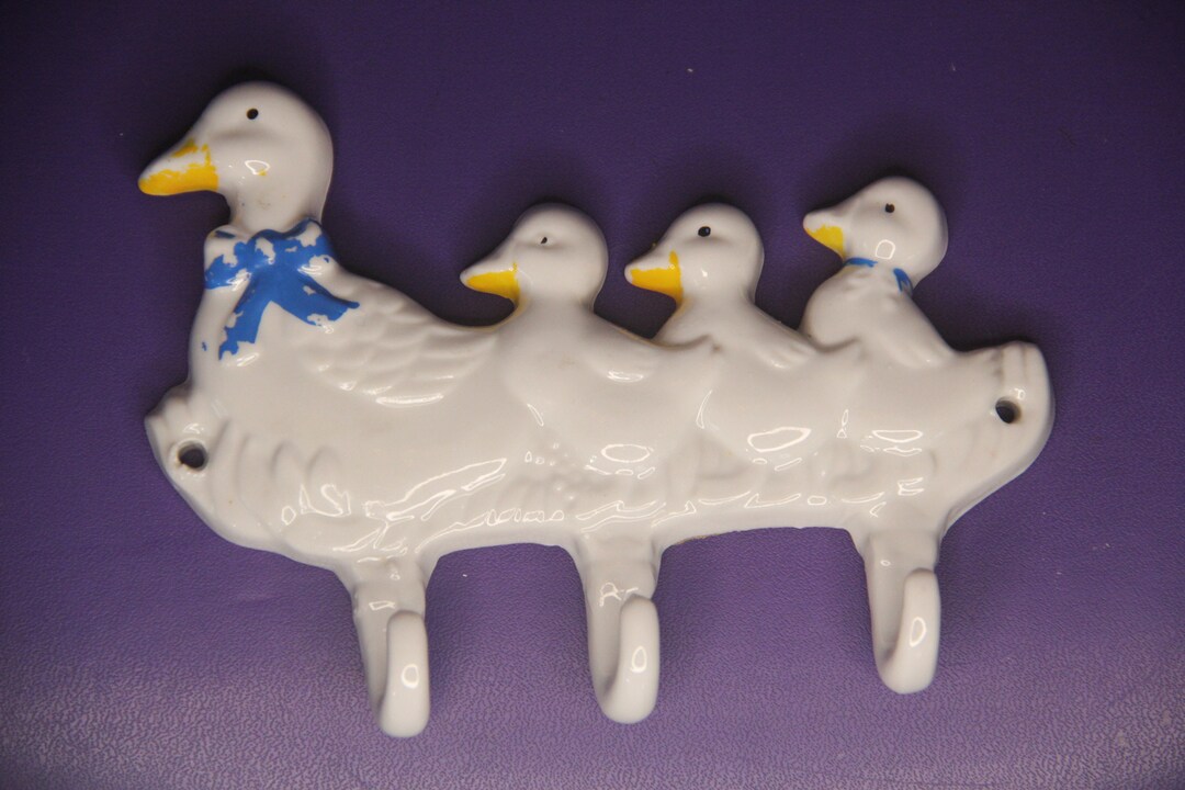 Vintage 1986 Porcelain Duck Hanger , Get Your Ducks in a ROW! Key Hook ...
