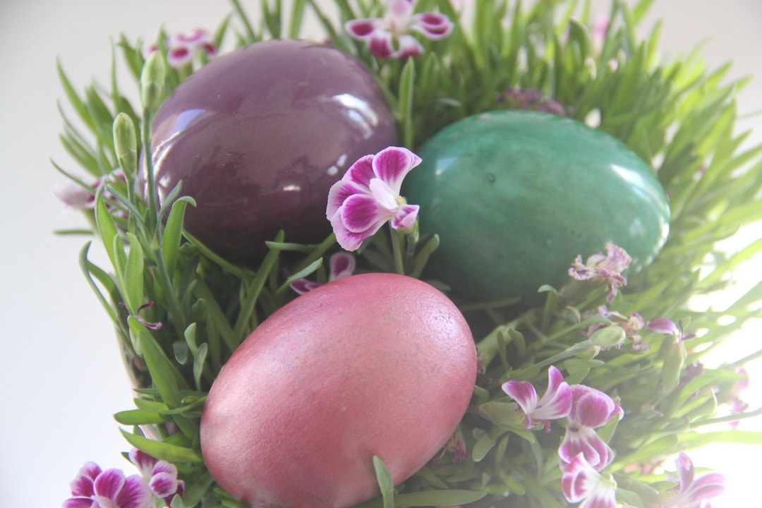 Beautiful Vintage CERAMIC Eggs, Egg TRIO, 3 Vintage Easter Eggs ...