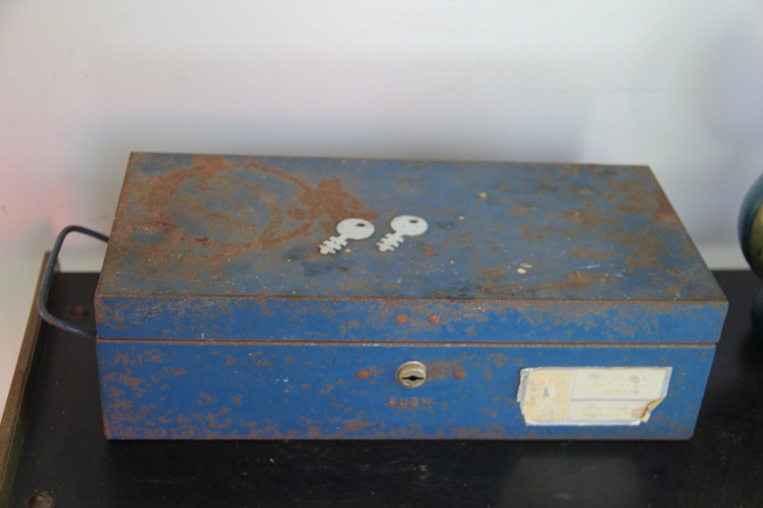 Vintage Blue Metal Tool Box Small RUSTY Toolbox Vintage Tool - Etsy