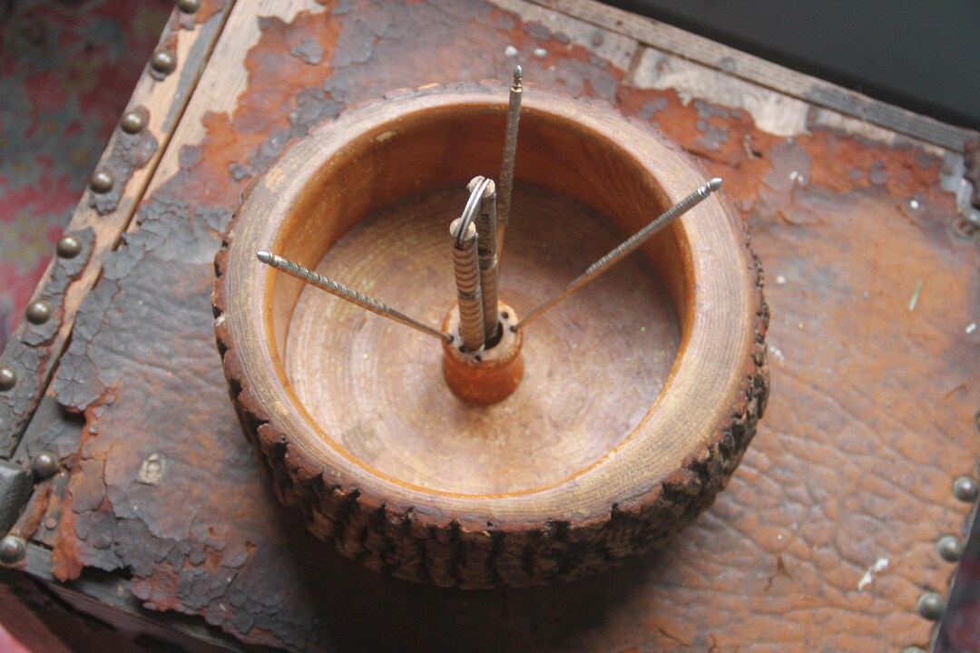 Large 9 RUSTIC Chippy Wood Tree Live Edge Bark Nut Cracker Bowl ...