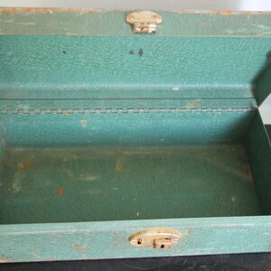 Vintage Green Steel Tool Box, RUSTY Toolbox, Vintage Tool Box, Old Tool ...