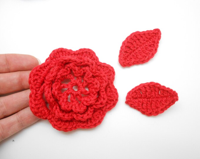 Crochet Red Flower and Leaves, Flower to Sew, Customization - Etsy